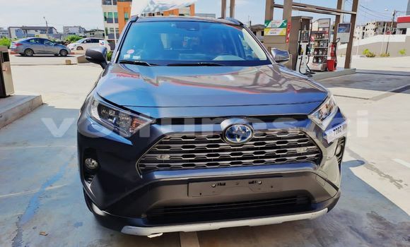 Acheter occasion voiture toyota rav4 beige à abidjan, abidjan - voitures.ci