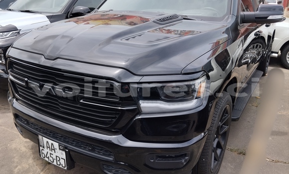 Acheter occasion voiture dodge ram noir à abidjan, abidjan - voitures.ci