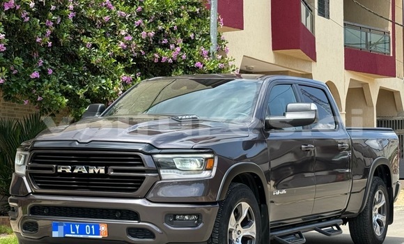 Acheter occasion voiture dodge ram blanc à abidjan, abidjan - voitures.ci