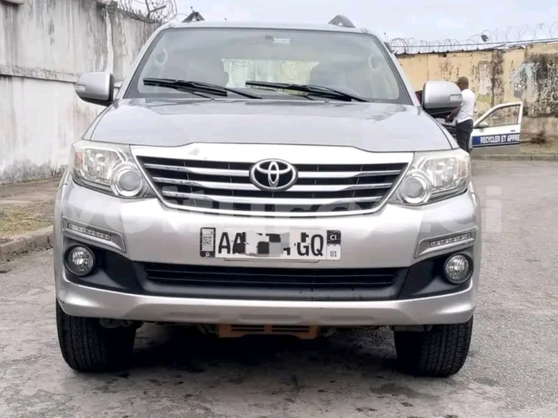 Buy used toyota fortuner green car in aboisso in ivory coast - voitures.ci
