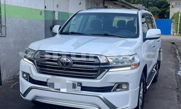 Sayi na hannu toyota land cruiser white mota in abidjan a abijan ...
