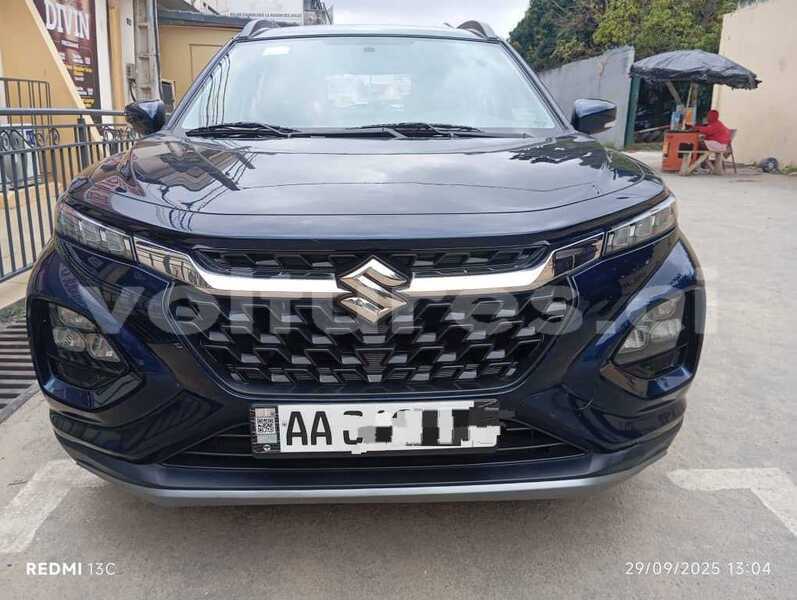 Buy used suzuki fronx blue car in abidjan in abidjan - voitures.ci