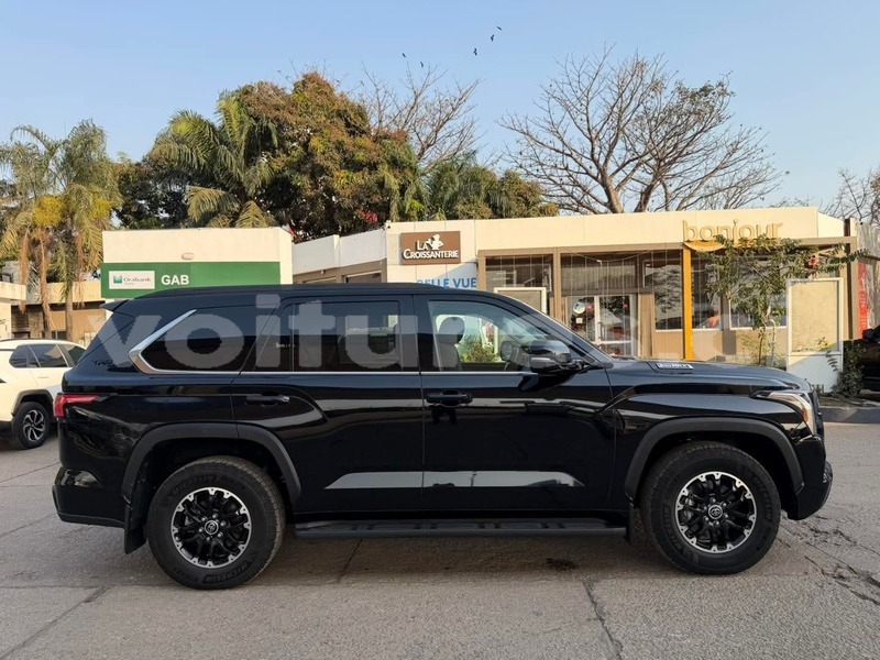 Acheter occasion voiture toyota sequoia noir à aboisso, ivory coast - voitures.ci